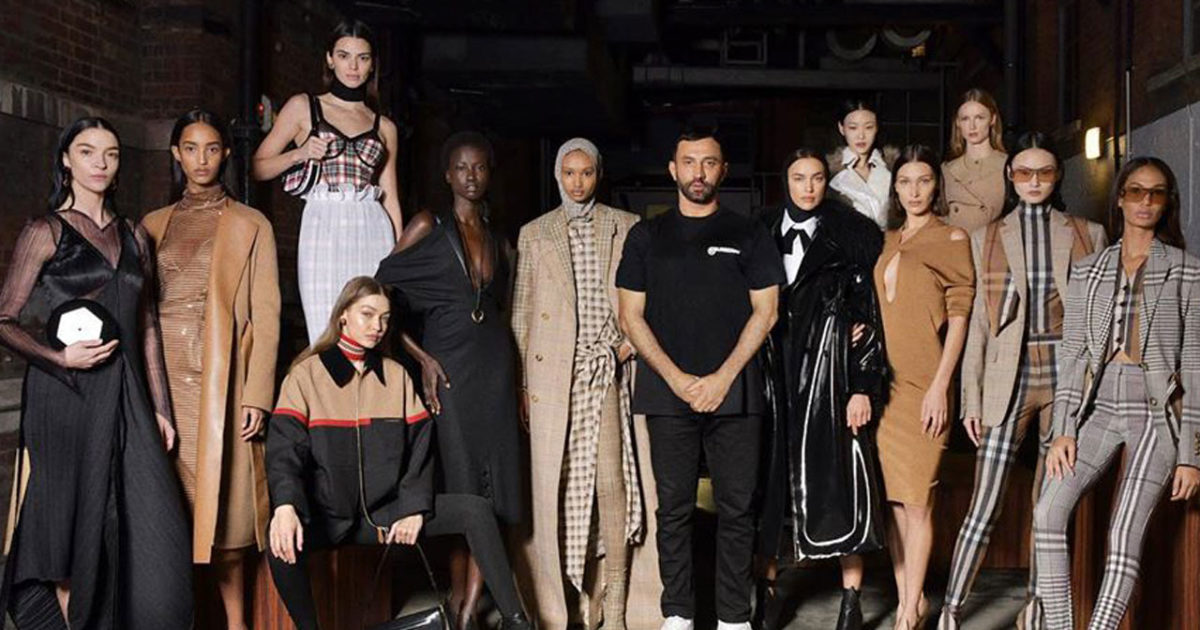 Burberry presentó un desfile (muy sostenible) con huella de carbono cero