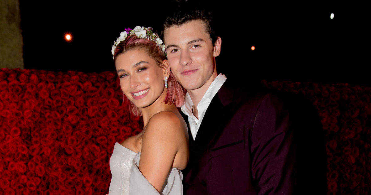 Justin y Hailey Bieber se reúnen con Shawn Mendes