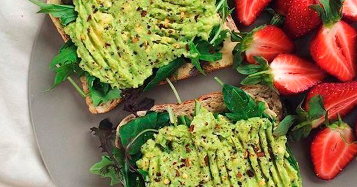 ¿Cómo mejorar mi relación con la comida y lo que consumo?