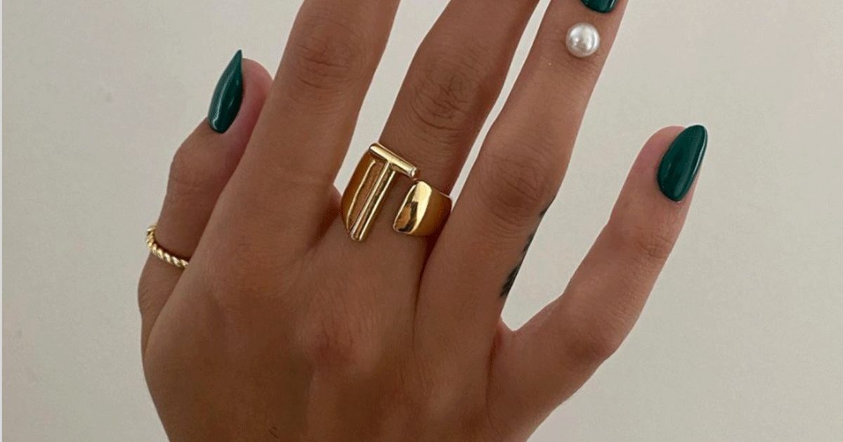 Por qué nunca debes arrancar el gel de tus uñas