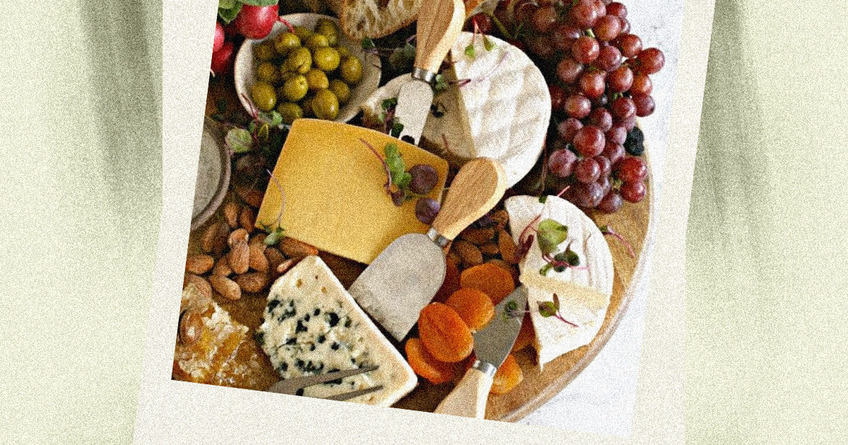 Te enseñamos cómo armar una tabla de charcutería para ser la mejor anfitriona