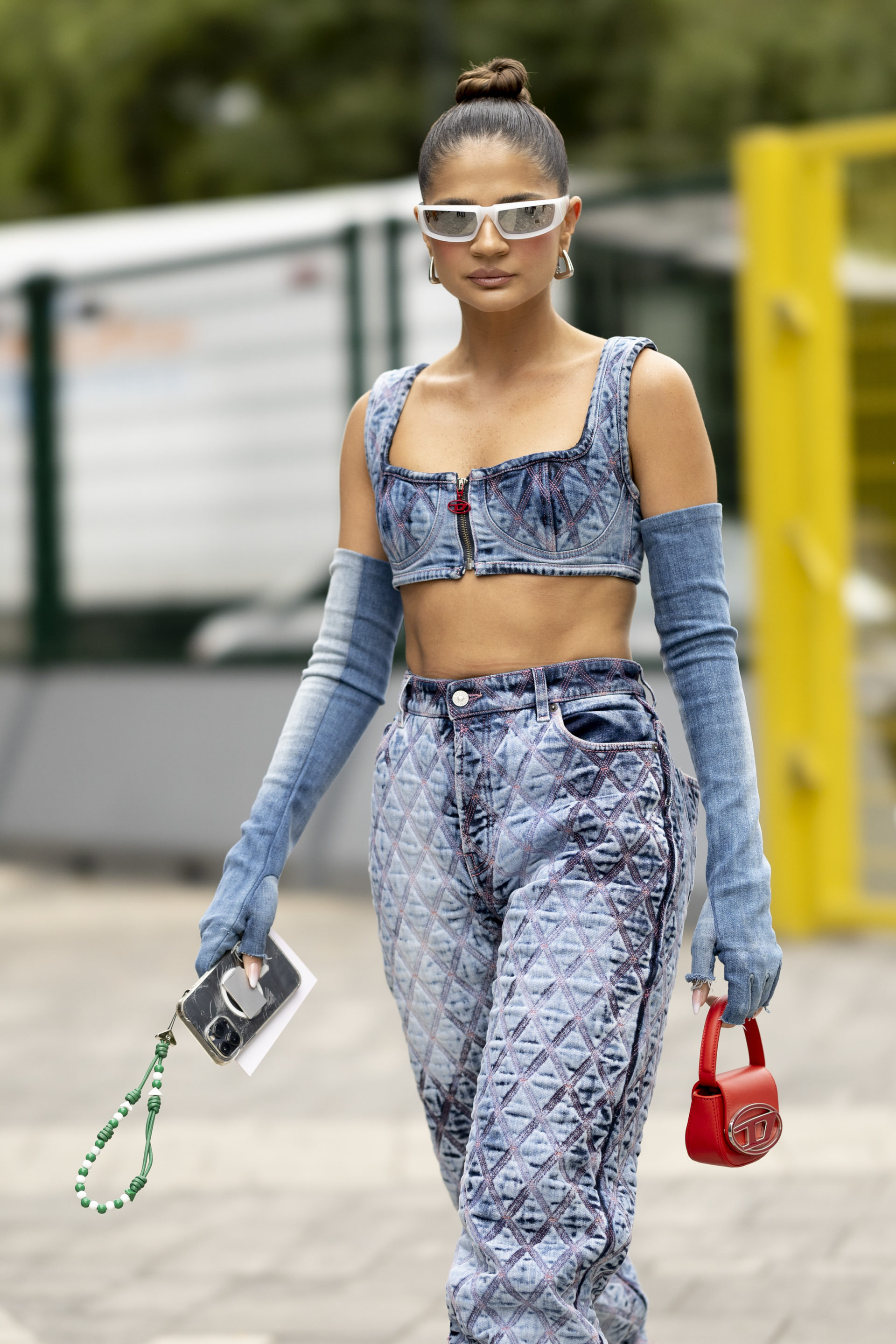 El street style de cada capital de la moda en Fashion Week