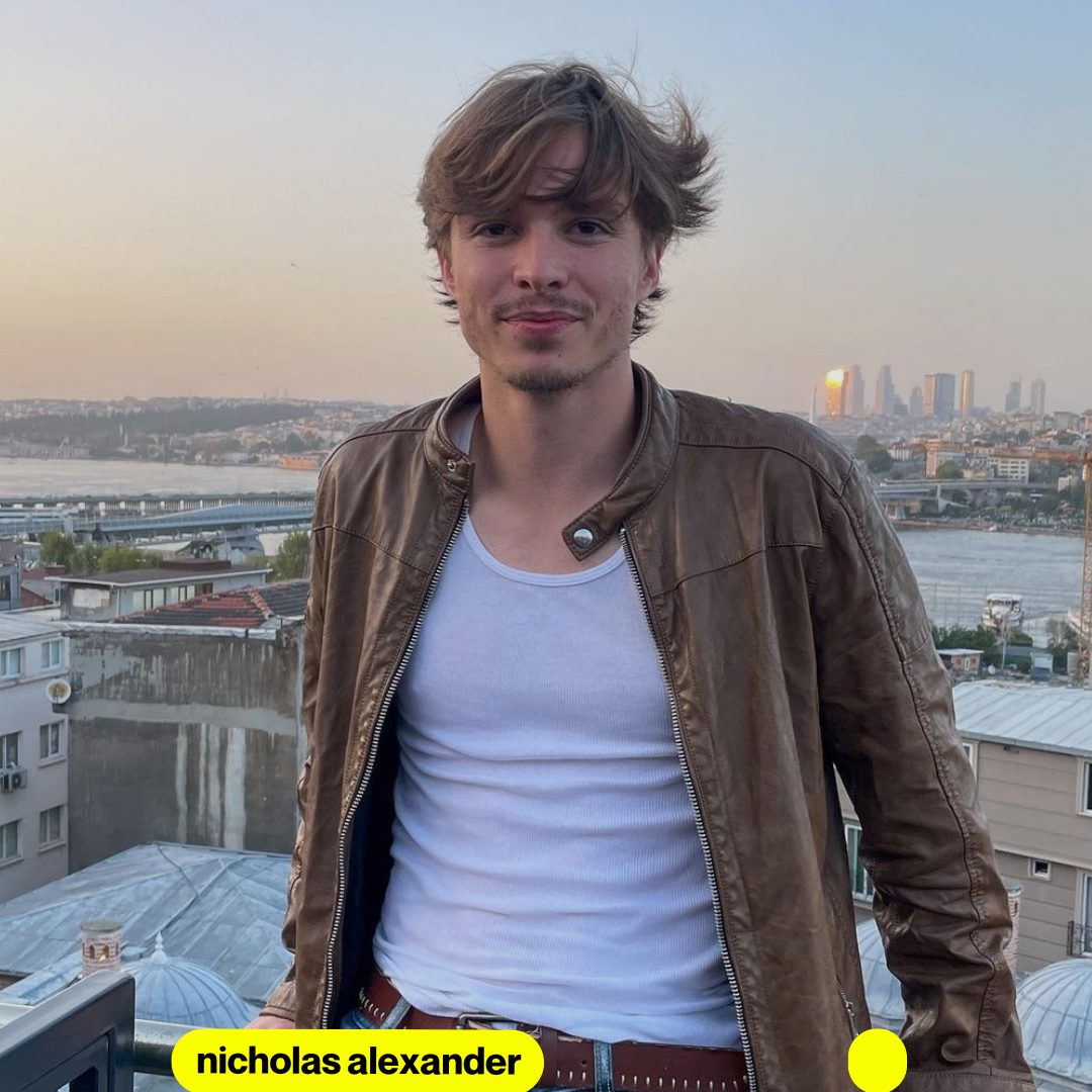 ¿Quién es Nicholas Chavez? El actor de Monsters y nuestro crush